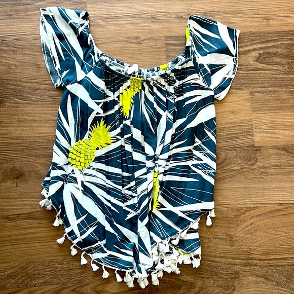 Tops | Ava Sky Fighting Eel Top Sunkiss | Poshmark